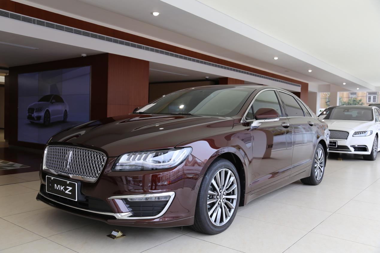 国产奥迪A4L配置不及大众迈腾，拿什么PK美系豪车林肯MKZ？_搜狐汽车_搜狐网