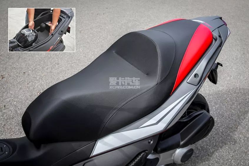 “动静皆宜”| 爱卡汽车美女编辑体验SR Max300_搜狐汽车_搜狐网