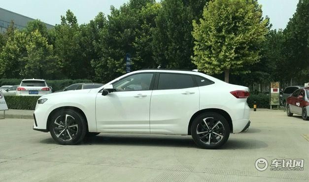 WEY也出轿跑SUV啦！VV7 GT实车视频流出 年底或17万上市_搜狐汽车_搜狐网