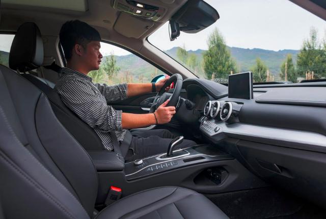 WEY VV7硬核挑战G318国道，这回奔驰车主彻底服了_搜狐汽车_搜狐网