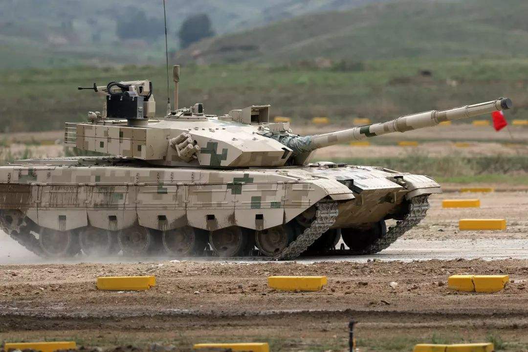 淘汰出局！转正无望？首次无缘决赛的中国96B坦克未来命运堪忧！_竞赛
