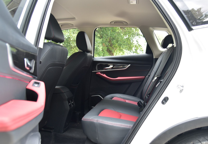 一汽的套娃模式，奔腾T33上市，X40停产_搜狐汽车_搜狐网