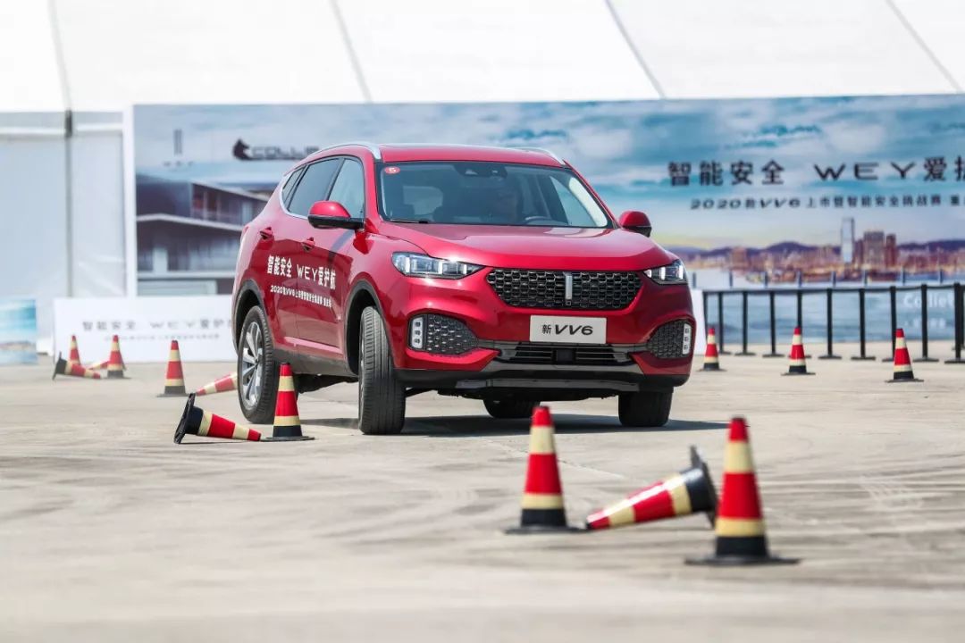试驾丨2020款VV6 Collie智行版初体验，它有一颗“伟大”的灵魂_搜狐汽车_搜狐网
