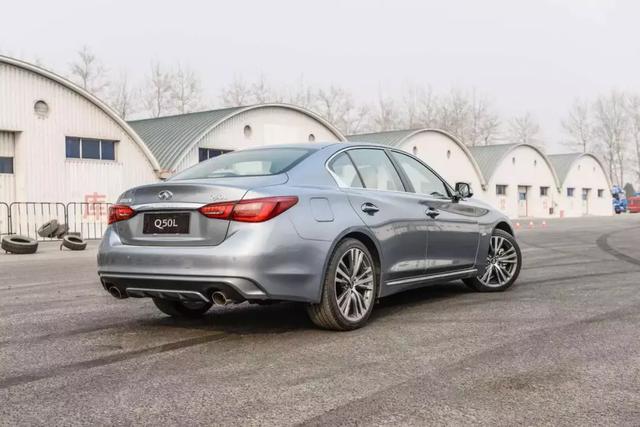 20万出头的前置后驱豪华车，英菲尼迪Q50L为何火不起来？_搜狐汽车_搜狐网