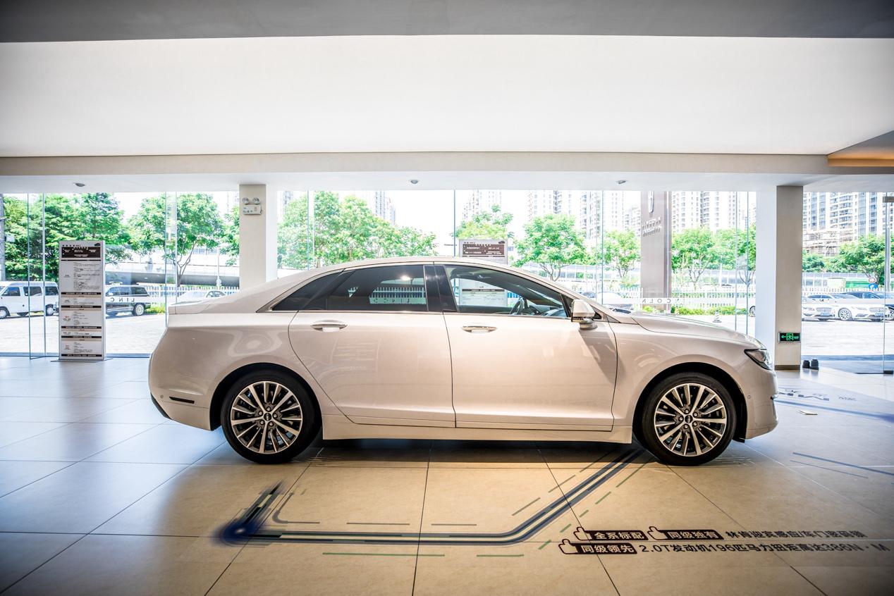 进口林肯MKZ连CCD自适应悬挂都标配，30万还买什么国产奥迪A4L？_搜狐汽车_搜狐网