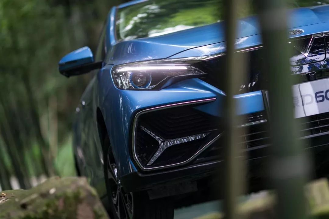 这场与启辰D60EV的“不插电”之旅 我们见证了它的硬核实力_搜狐汽车_搜狐网