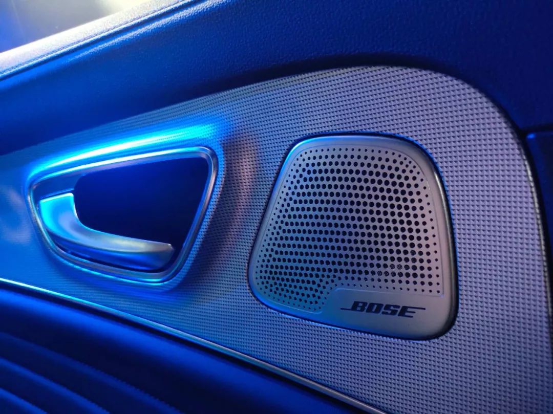 全新荣威RX5MAX正式亮相，搭载2.0T发动机，售价10.68万起！_搜狐汽车_搜狐网