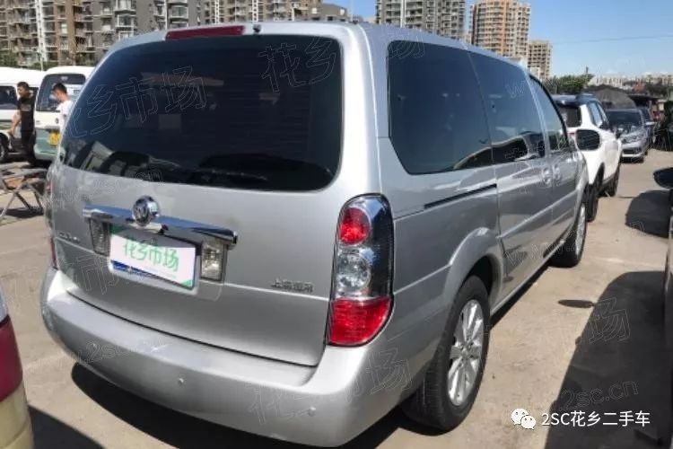 宽敞舒适 别克GL8 售10.X万_搜狐汽车_搜狐网