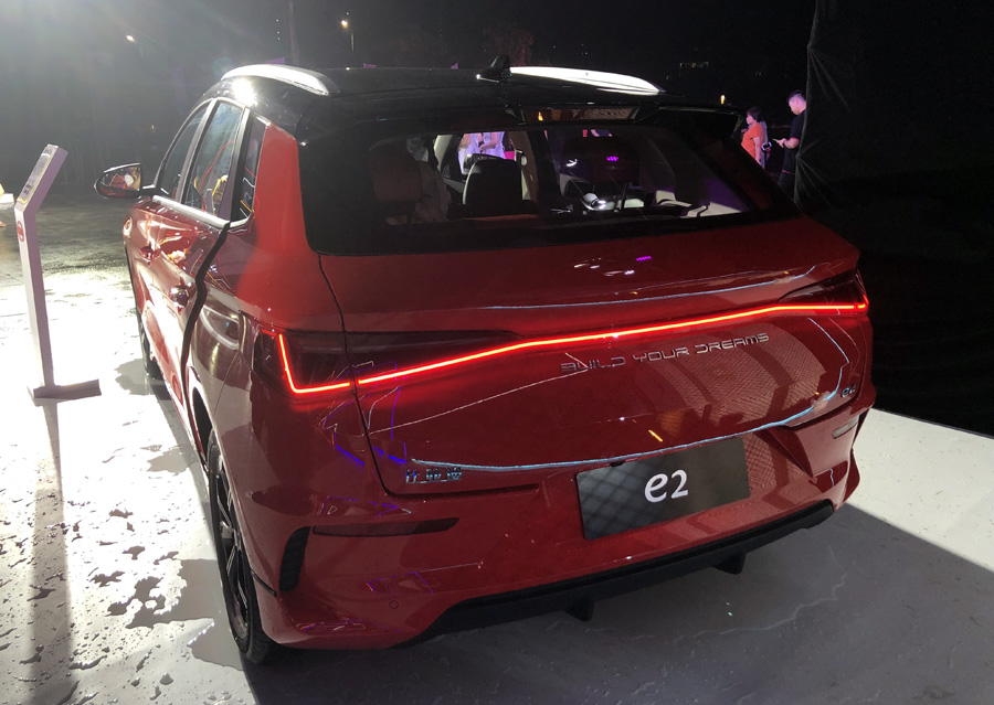 8.98-11.98万 比亚迪e2续航超400km高品质市区代步_搜狐汽车_搜狐网