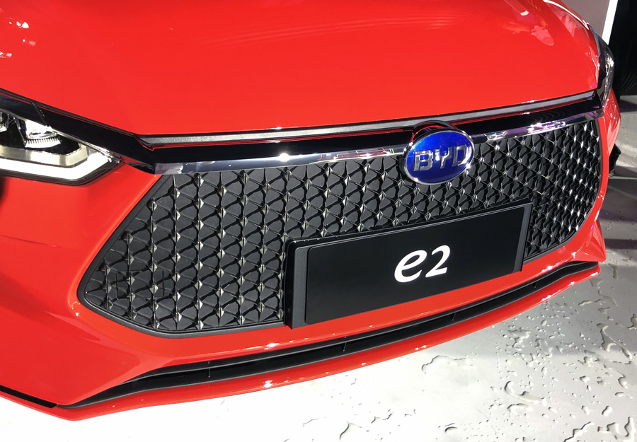 8.98-11.98万 比亚迪e2续航超400km高品质市区代步_搜狐汽车_搜狐网