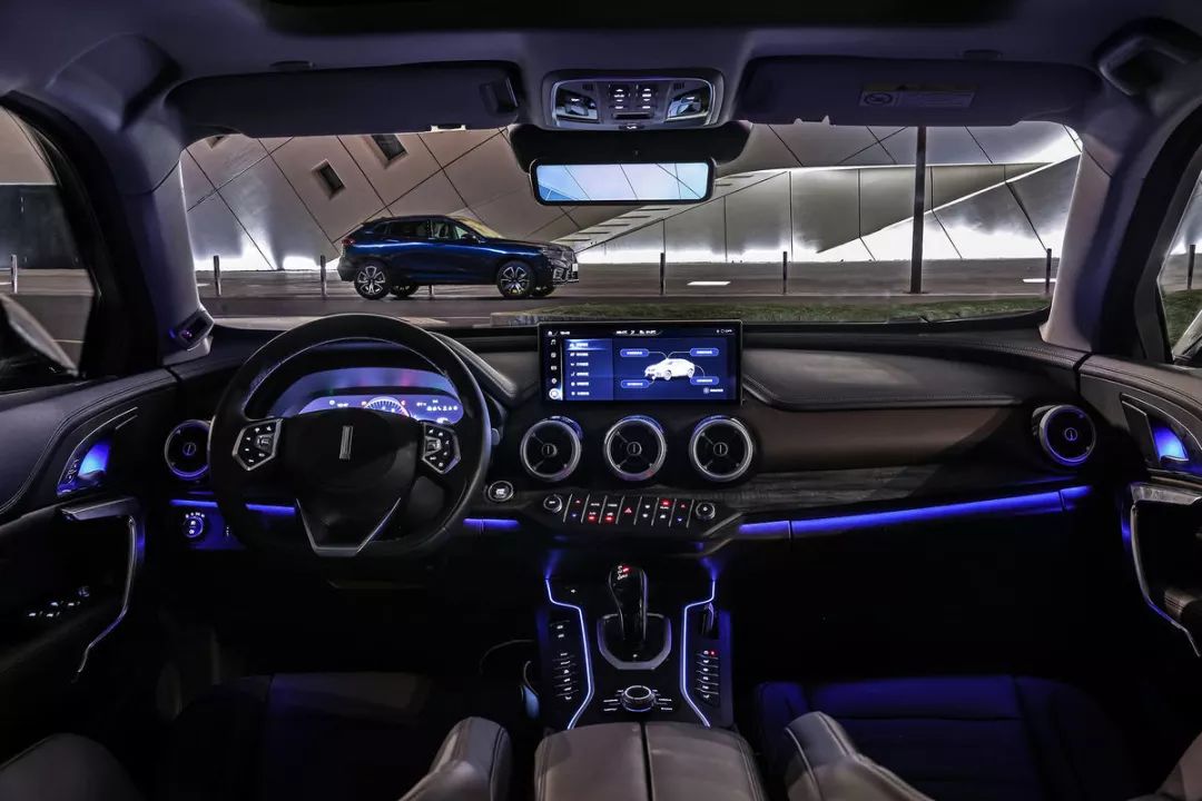 不一样的豪华体验 试驾2020款VV7/VV7 GT_搜狐汽车_搜狐网