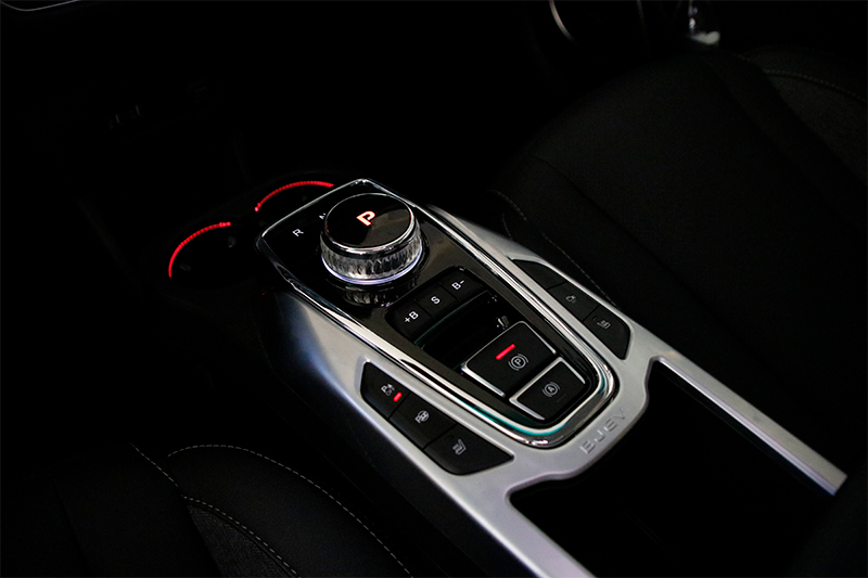 10万级长续航SUV代表 试驾北汽新能源EC5/EX3_搜狐汽车_搜狐网