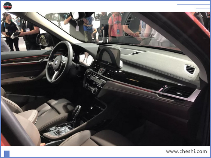 宝马新款X1家族亮相 配X5“同款”格栅-换装7DCT_搜狐汽车_搜狐网