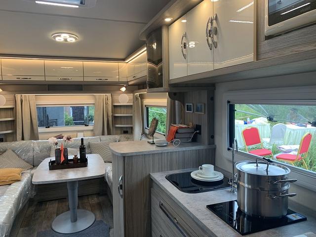 海尔COSMOPlat推房车生态品牌Sindar，首发AI+5G智慧解决方案_搜狐汽车_搜狐网