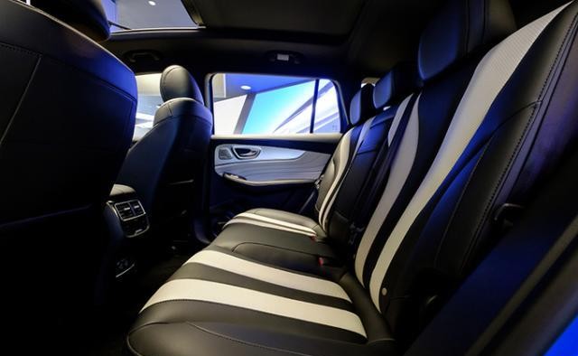 不止是尺寸升级 盘点荣威RX5 MAX的“大”不一样_搜狐汽车_搜狐网