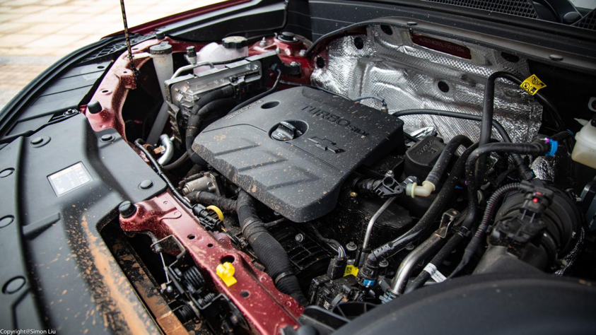 试驾雪佛兰创界RS 搭载1.3T+9AT 动力性、平顺性令人惊叹_搜狐汽车_搜狐网