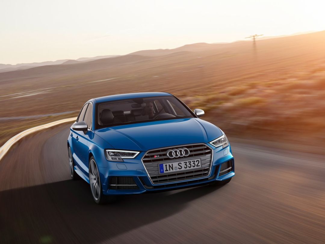 左手性能右手家用，奥迪S3和奥迪A4L 45TFSI quattro运动型怎么选？_搜狐汽车_搜狐网