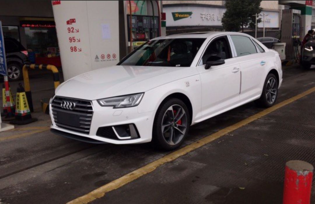 左手性能右手家用，奥迪S3和奥迪A4L 45TFSI quattro运动型怎么选？_搜狐汽车_搜狐网