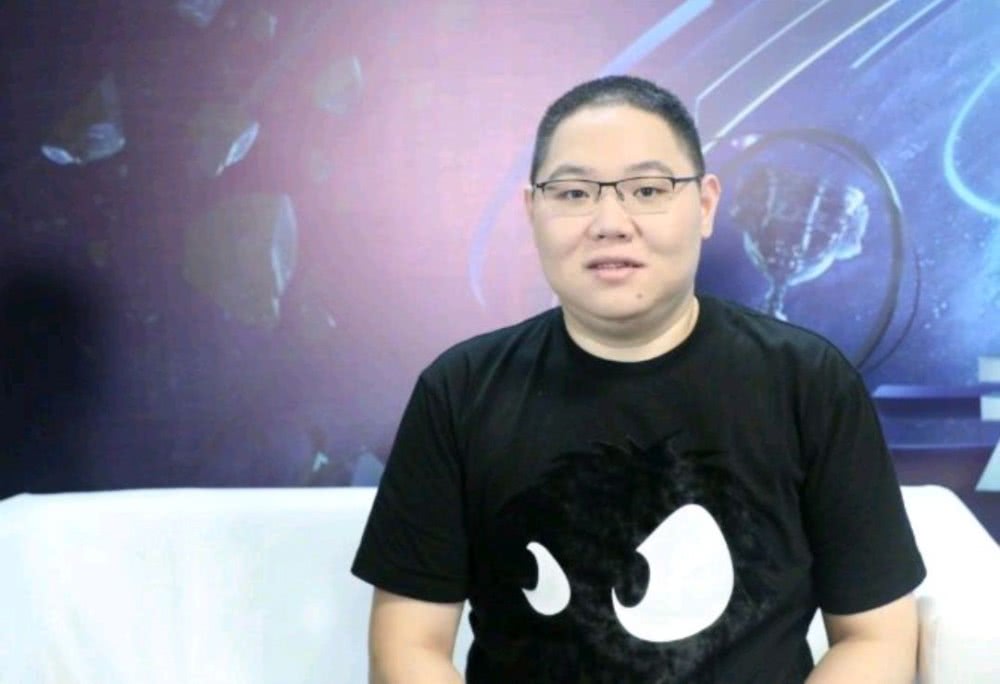 PDD直播透露：宁王回YM是谣言，明年会再送二人进LPL_ig