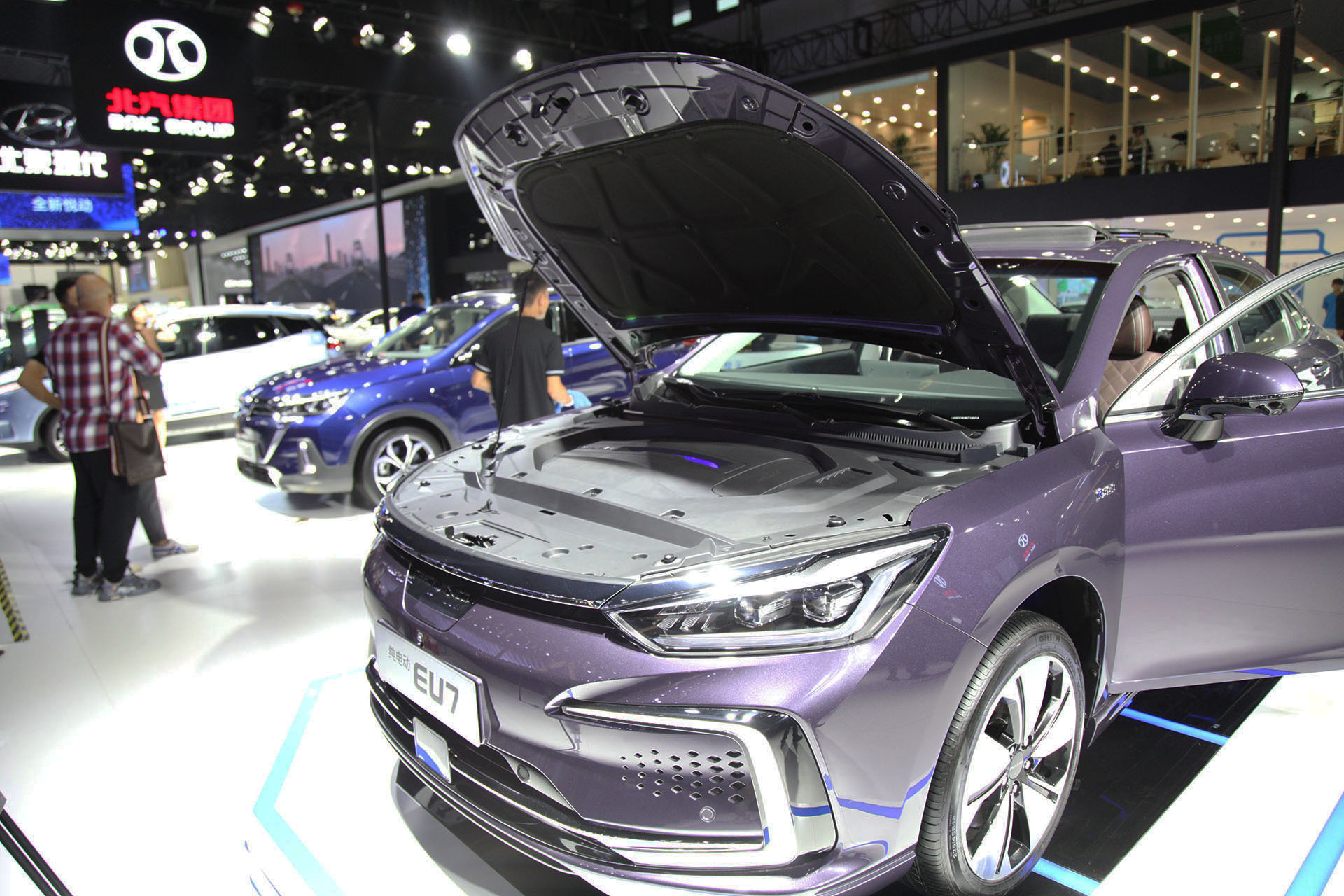 补贴后15.99万元起，NEDC工况续航451km，北京汽车EU7正式上市_搜狐汽车_搜狐网