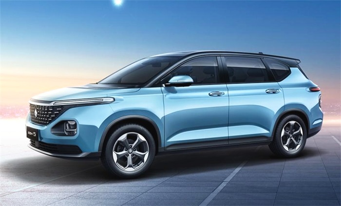 以为是五十万的蔚来，原来是8万的宝骏！下一个“国民神车”？_搜狐汽车_搜狐网