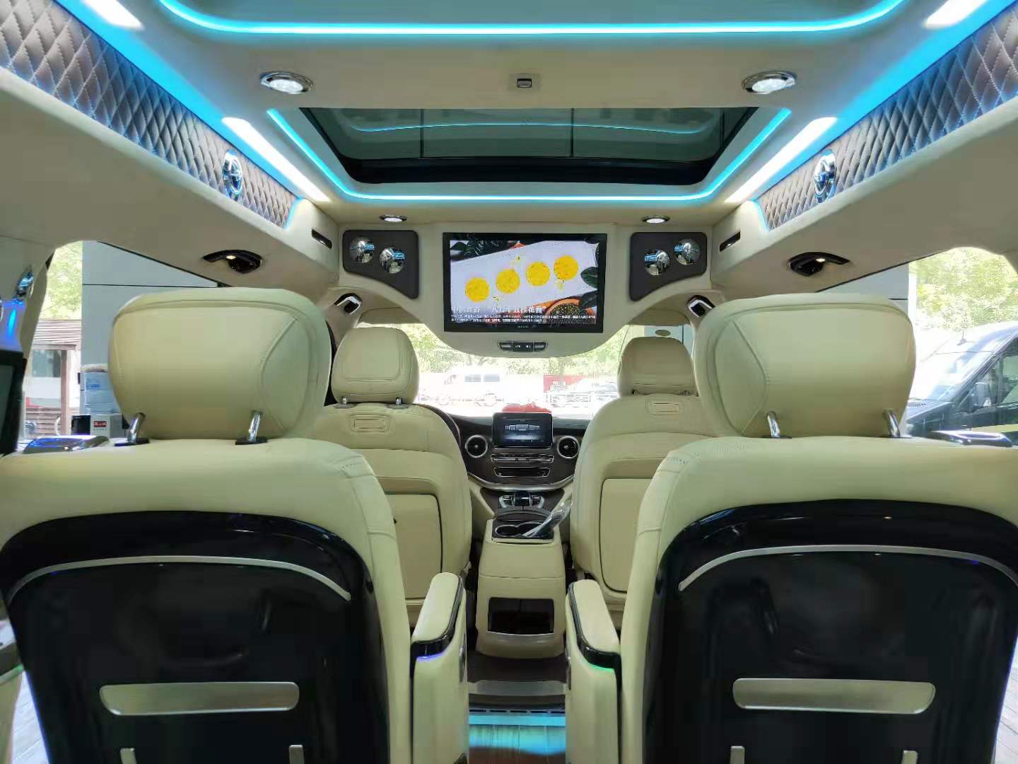 19款奔驰V260L商务车 奔驰V级7座迈巴赫版_搜狐汽车_搜狐网