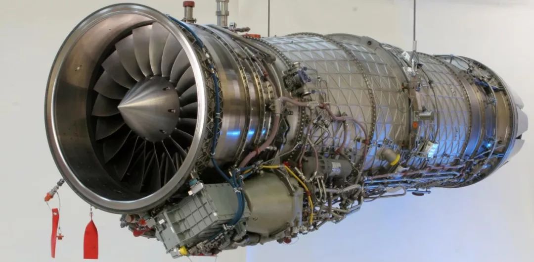 航空发动机故障导致波兰航空史上最大的空难 183人遇难 陈光谈航发265_设计