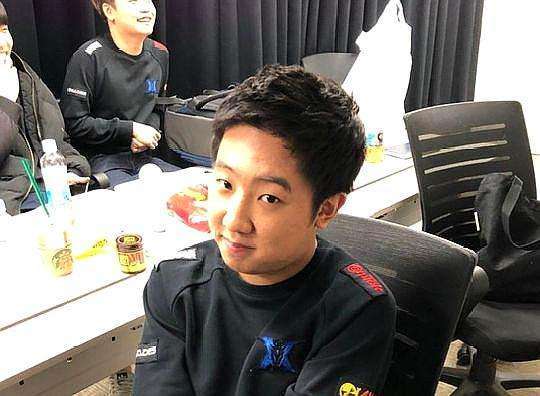 从LSPL弃将到LCK最强上单之一，Khan到底经历了什么？-搜狐大视野-搜狐新闻