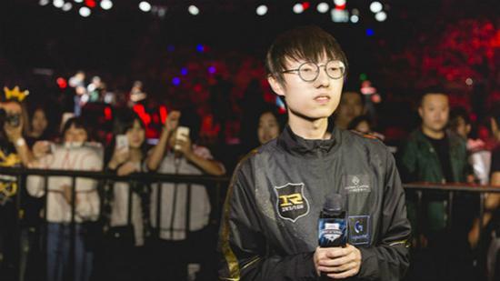 MLXG：把最后一颗子弹留给我_King