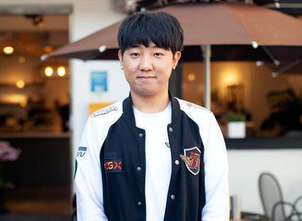 从LSPL弃将到LCK最强上单之一，Khan到底经历了什么？-搜狐大视野-搜狐新闻