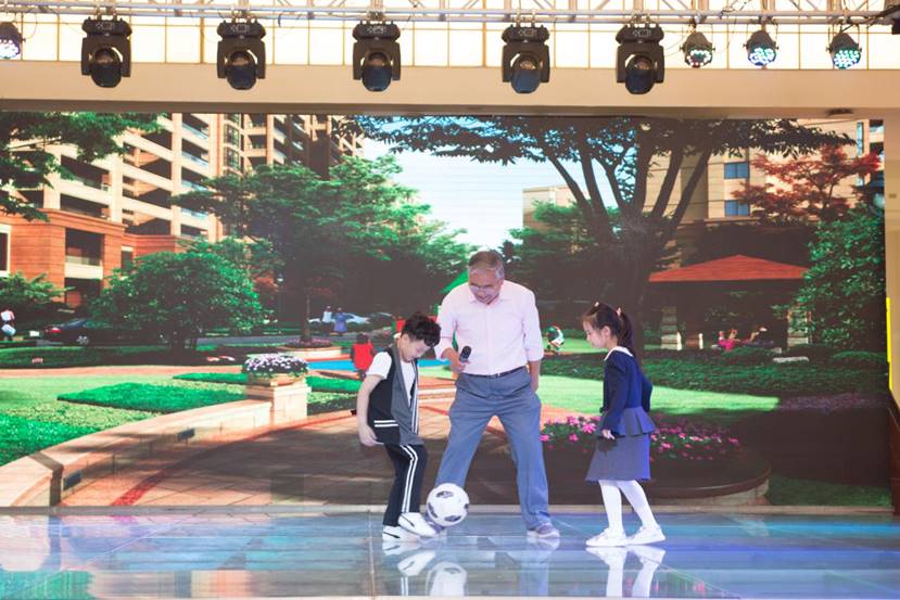 百公里油耗5.9L 续航里程900km 这款MPV该不该出手？_搜狐汽车_搜狐网