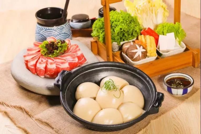 湖滨步行街全新亮相！in77潮流升级！海底捞、LeTAO...网红新店来袭！又要火了！_搜狐汽车_搜狐网