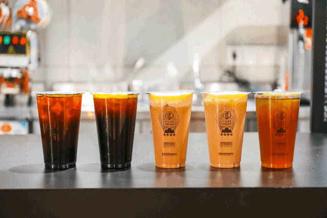 湖滨步行街全新亮相！in77潮流升级！海底捞、LeTAO...网红新店来袭！又要火了！_搜狐汽车_搜狐网