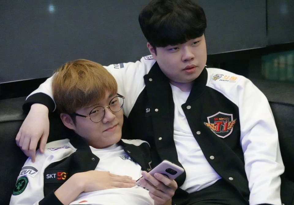 SKT并非无懈可击，LOL韩服训练赛露出破绽，RNG逆袭有望_Khan