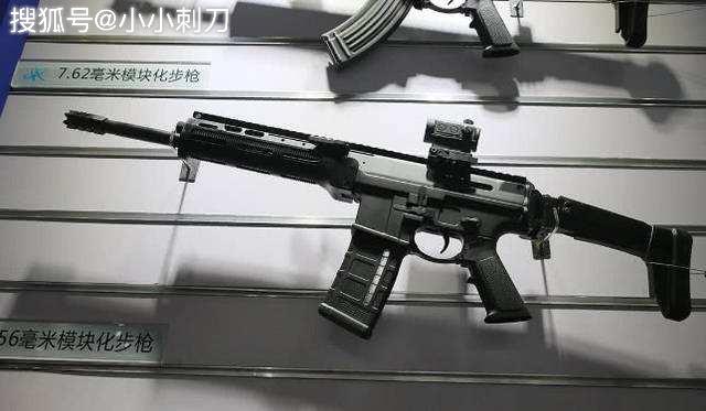本次70周年阅兵出现的新式步枪，可能是我军下一代列装新枪_mm
