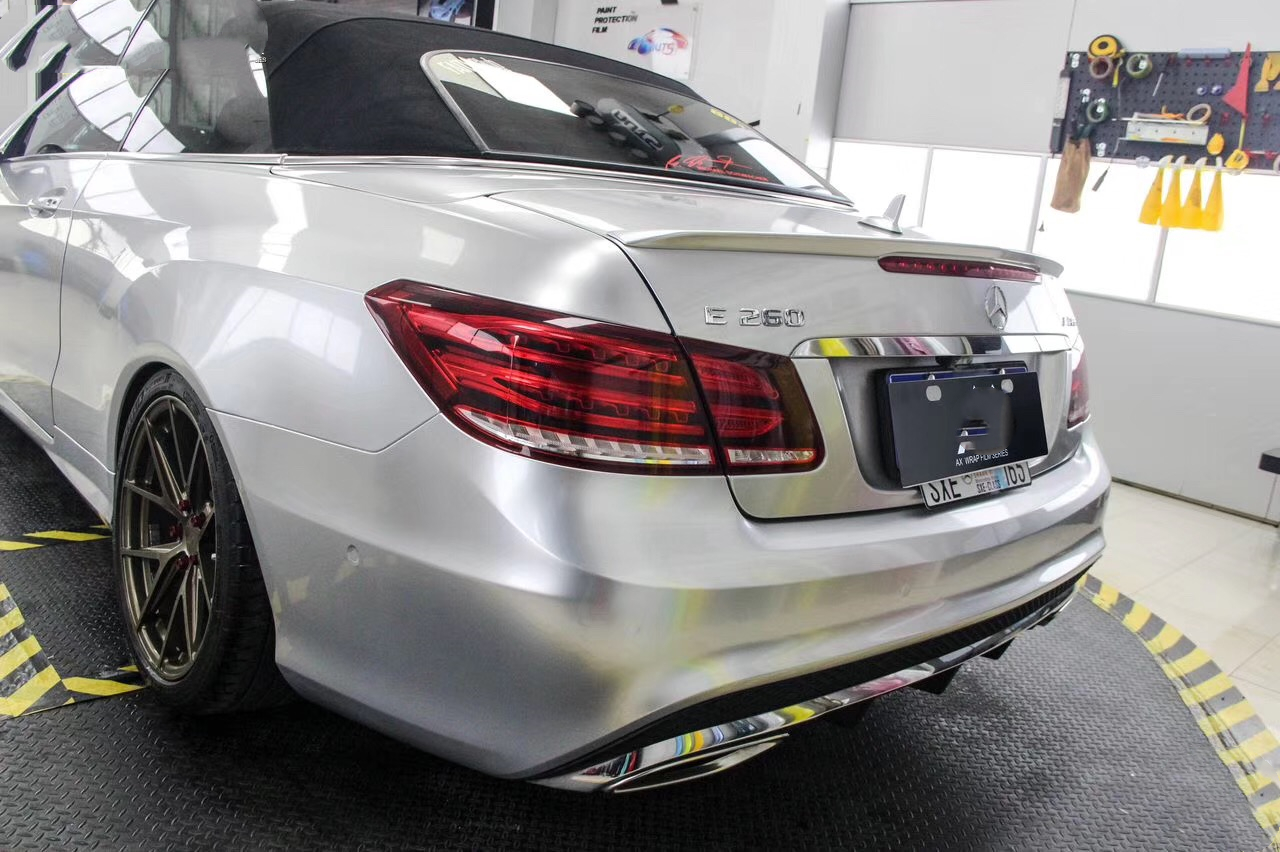 眼前一道银光闪过 原来是奔驰E260来了_搜狐汽车_搜狐网