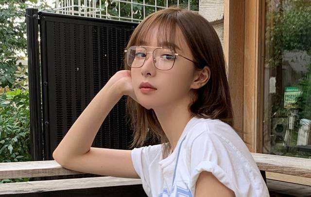 Fc2高颜值女主 