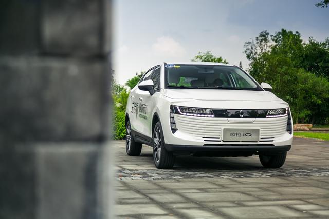 欧拉iQ出行版 VS 元EV535智能领潮型，谁才是的纯电“C位”_搜狐汽车_搜狐网