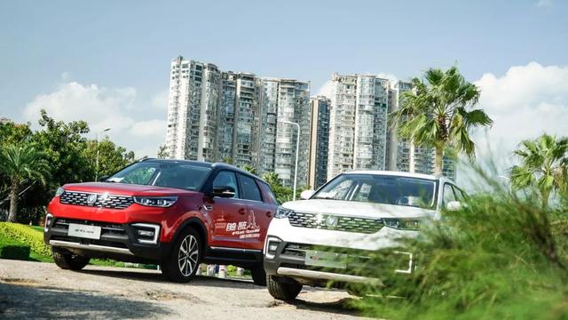 【小铭说车】48V起步真“得”劲！试驾全新长安CS55 48V微混动！_搜狐汽车_搜狐网