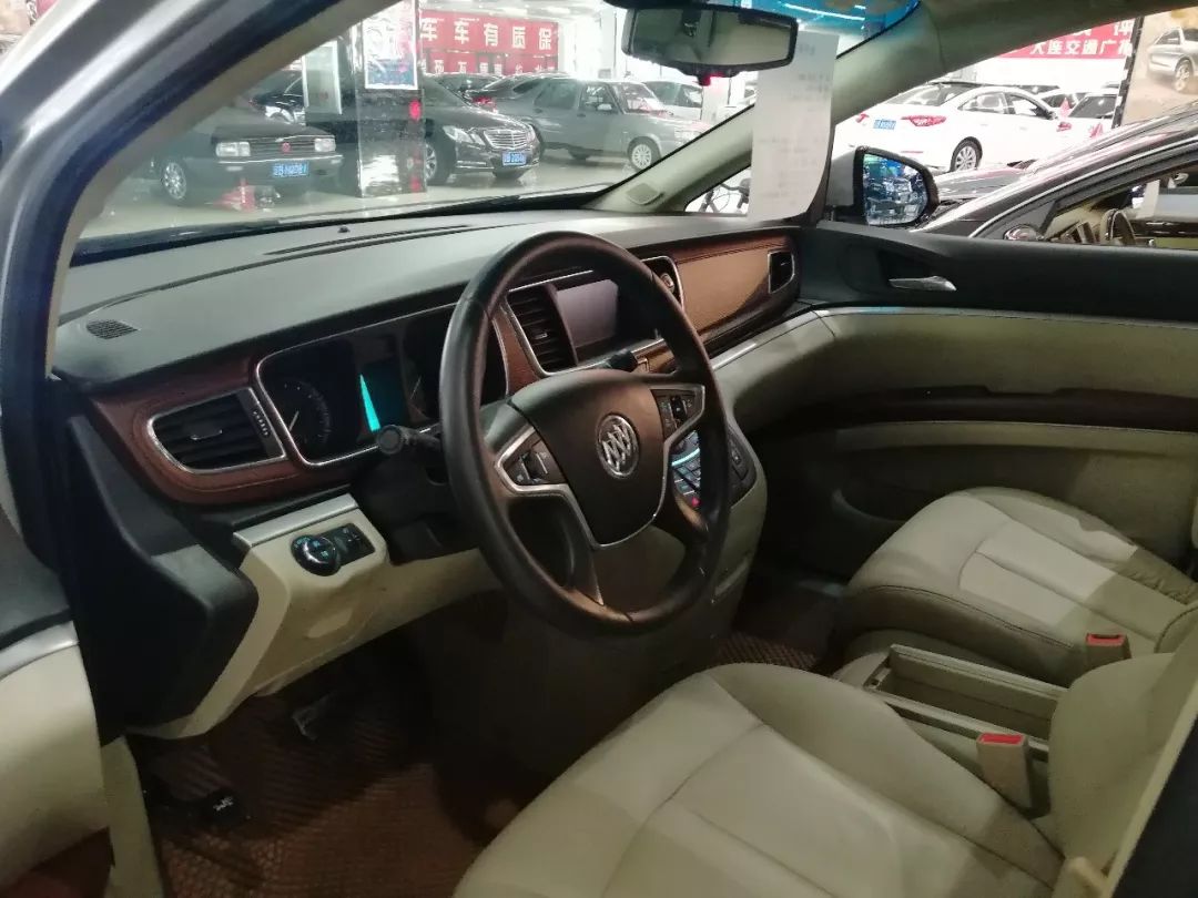 山哥好车｜14年GL8/08年林荫大道/16年奔驰E300L/ 15年雷凌1.6L_搜狐汽车_搜狐网