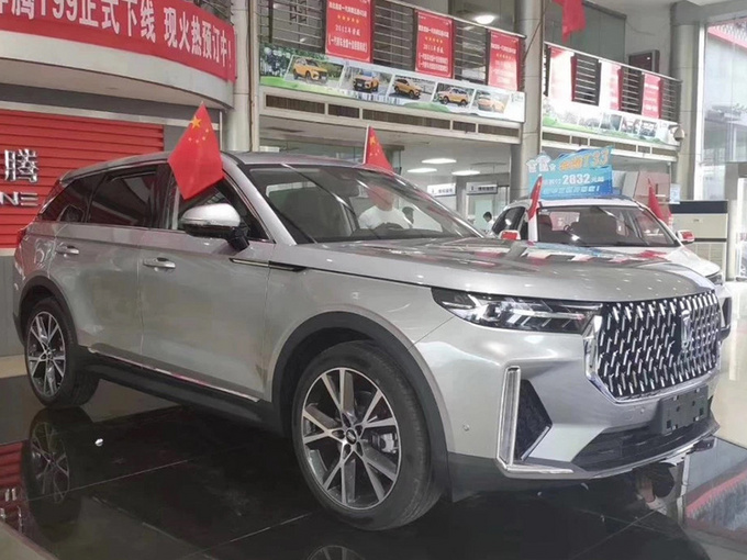 奔腾T99大5座SUV到店 22天后上市预售15.99万起_搜狐汽车_搜狐网