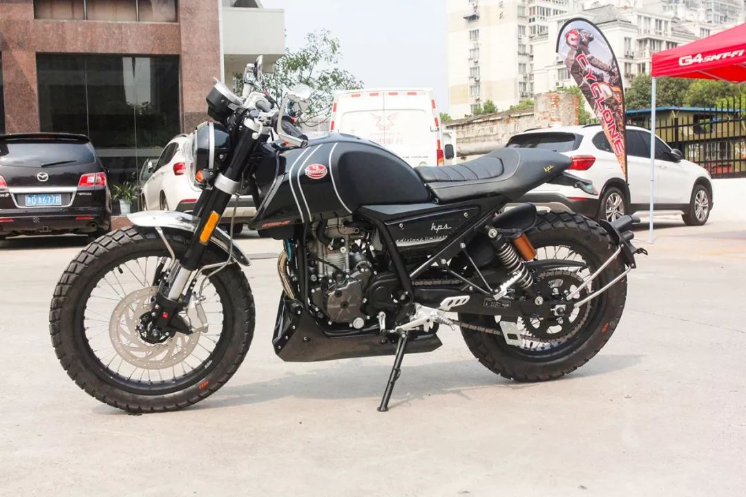 售价1.98万，阿普利亚国四咖啡复古CR150实拍_搜狐汽车_搜狐网