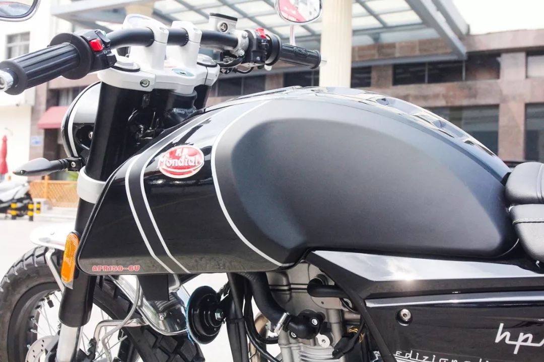 售价1.98万，阿普利亚国四咖啡复古CR150实拍_搜狐汽车_搜狐网