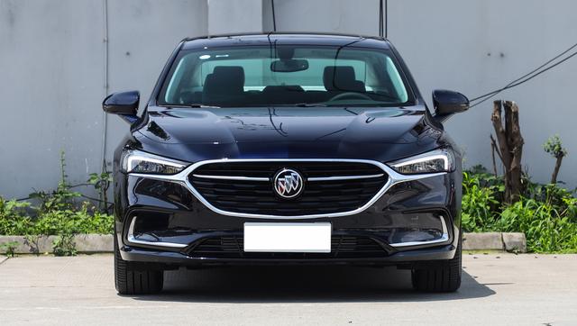 别盯着亚洲龙不放！它轴距超2米9比A6L舒服，22万配241马力+9AT_搜狐汽车_搜狐网