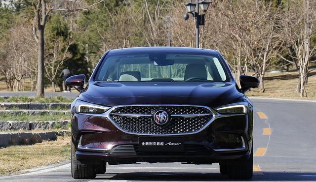 别盯着亚洲龙不放！它轴距超2米9比A6L舒服，22万配241马力+9AT_搜狐汽车_搜狐网