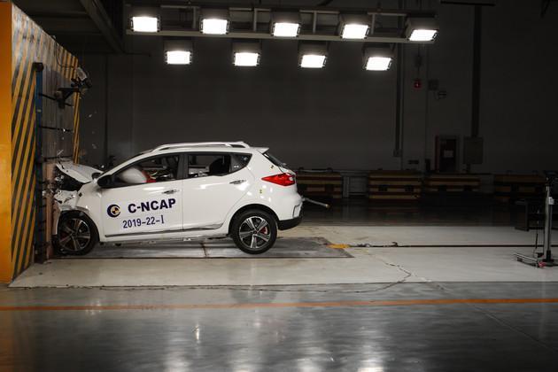 2019年第三批C-NCAP 碰撞试验成绩公布 江淮iEV7S仅获两颗星_搜狐汽车_搜狐网
