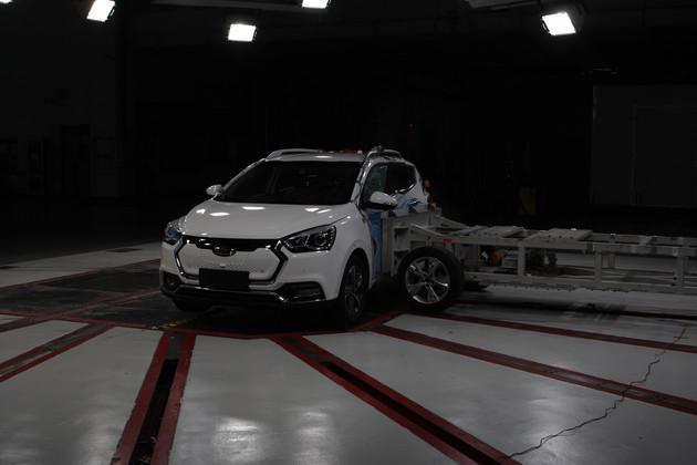 2019年第三批C-NCAP 碰撞试验成绩公布 江淮iEV7S仅获两颗星_搜狐汽车_搜狐网