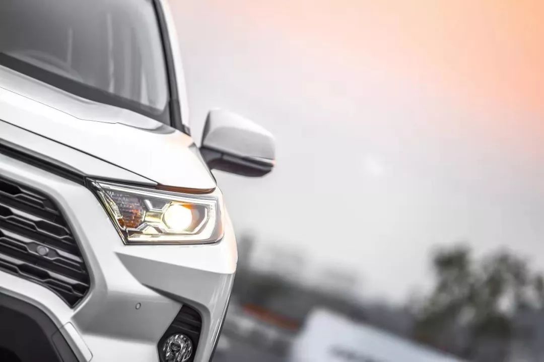 钟擎 | TNGA-K平台加持，这一次，全新RAV4不再“沉默”！_搜狐汽车_搜狐网