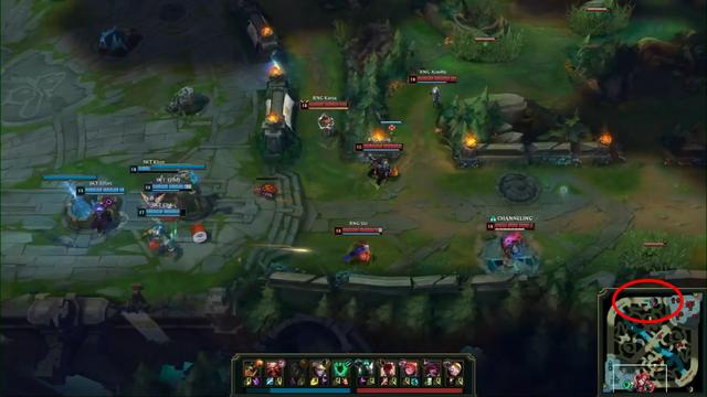 Uzi卖鞋难挡faker偷家，S9质量最高对局诞生！SKT惊险偷家战队RNG_比赛