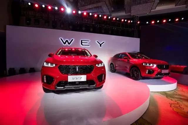 试驾2020款VV7&VV7 GT：“豪华+运动”双组合套餐，真的香吗？_搜狐汽车_搜狐网